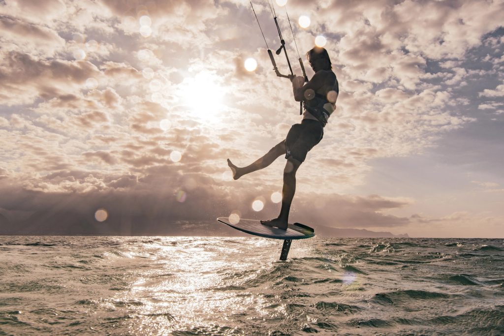 Kite Foiling - H2owatersport